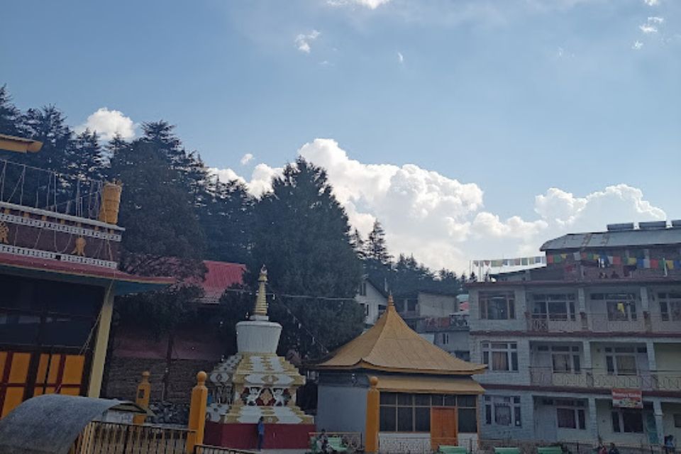 Manali Gompa (Timings, Entry Fee, Images, Best time to visit, Location ...