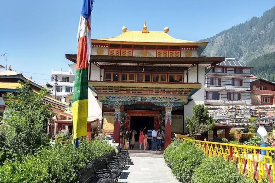 Manali Gompa (Timings, Entry Fee, Images, Best time to visit, Location ...