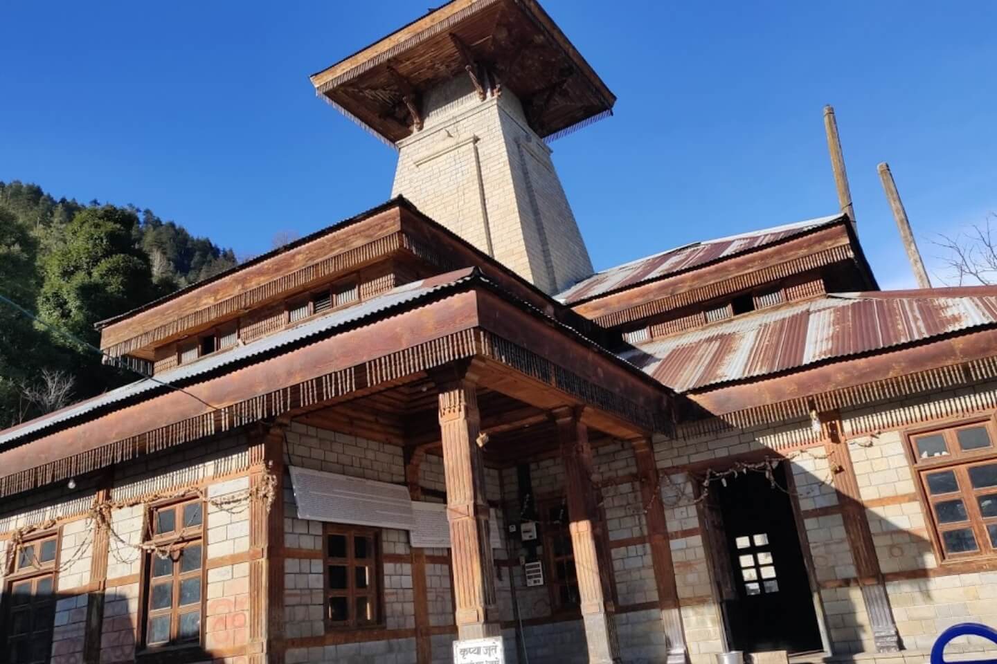 Manu Temple Old Manali (Timings, History, Entry Fee, Images, Aarti ...